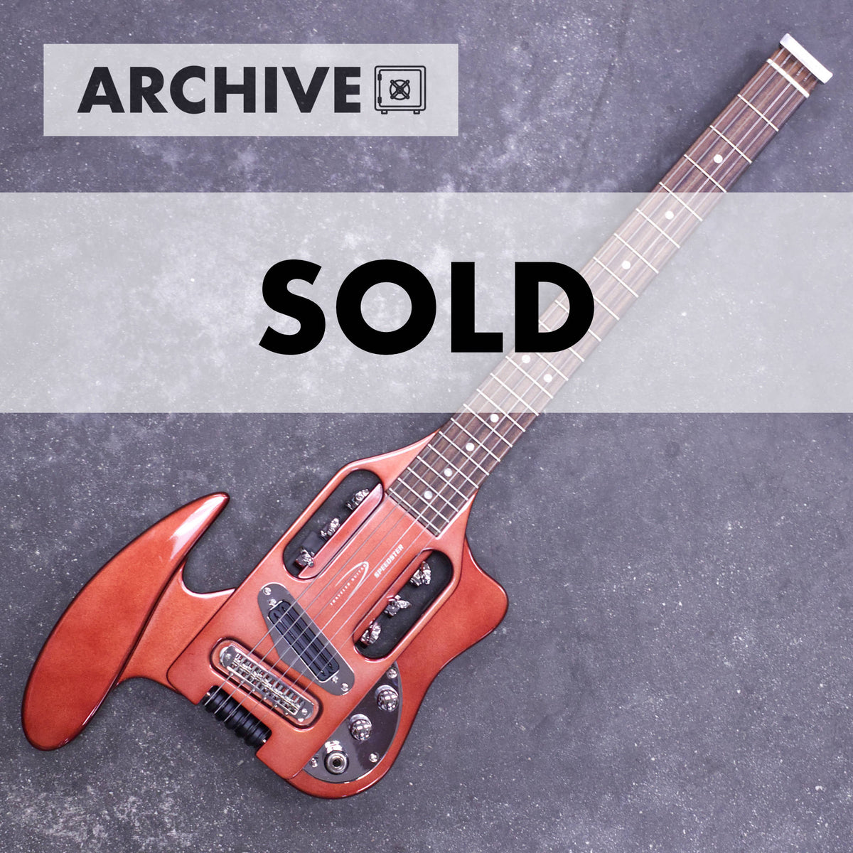 Speedster Standard (Sunset Orange) – Traveler Guitar®